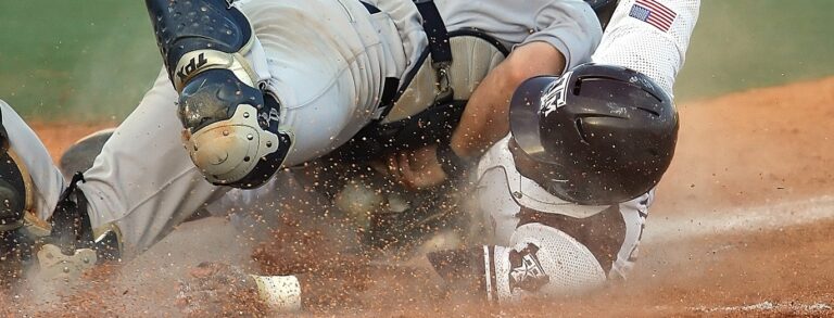 Colisión Inelástica: Transforma Energía - Física en Línea